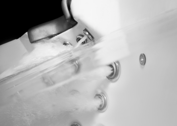 Splash & Burn Spa Pool Showroom | Sapphire Spas