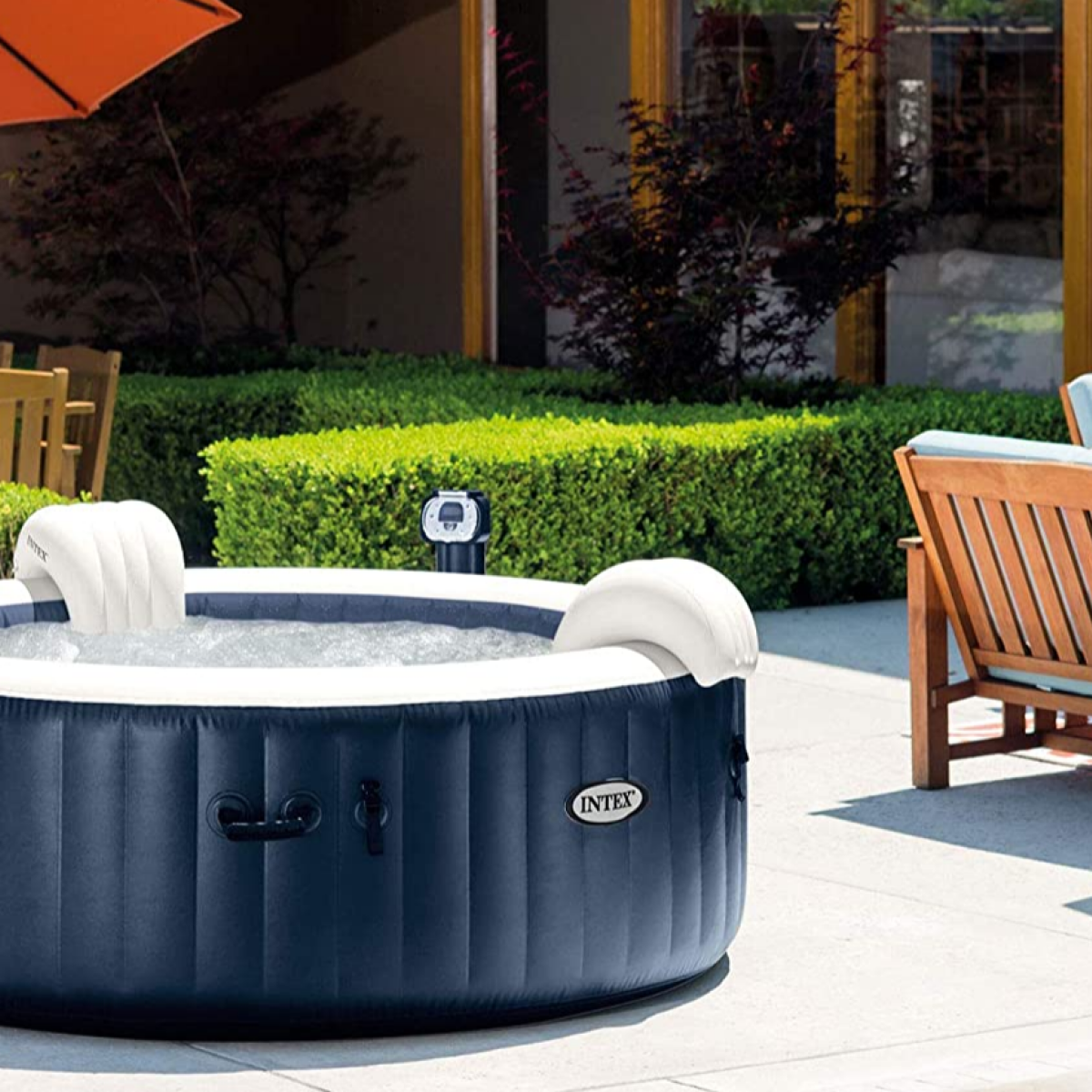 Comparing Timber, Inflatable, and Acrylic Portable Hot Tubs