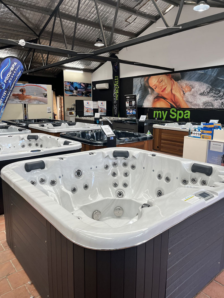 Pool and Spa Market Retail Showroom | Sapphire Spas