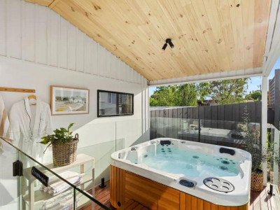 Swim Spas and Spa Pools Pakenham / Gippsland / Vic South East Suburbs