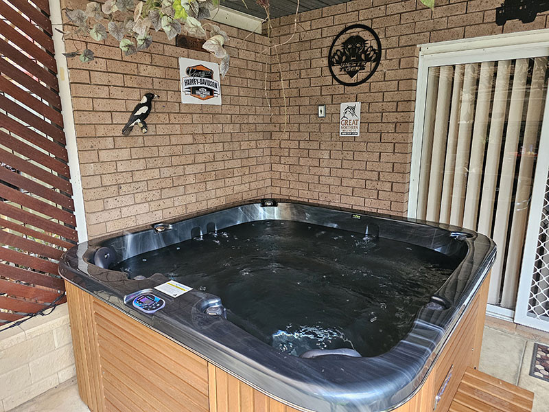 Country Rubber and Foam | Sapphire Spas