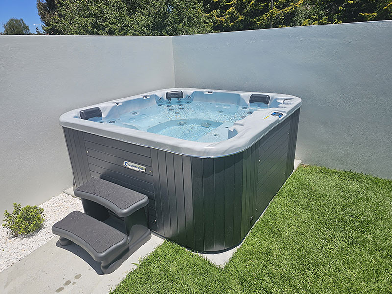Country Rubber and Foam | Sapphire Spas