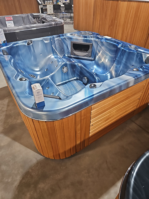 Country Rubber and Foam | Sapphire Spas