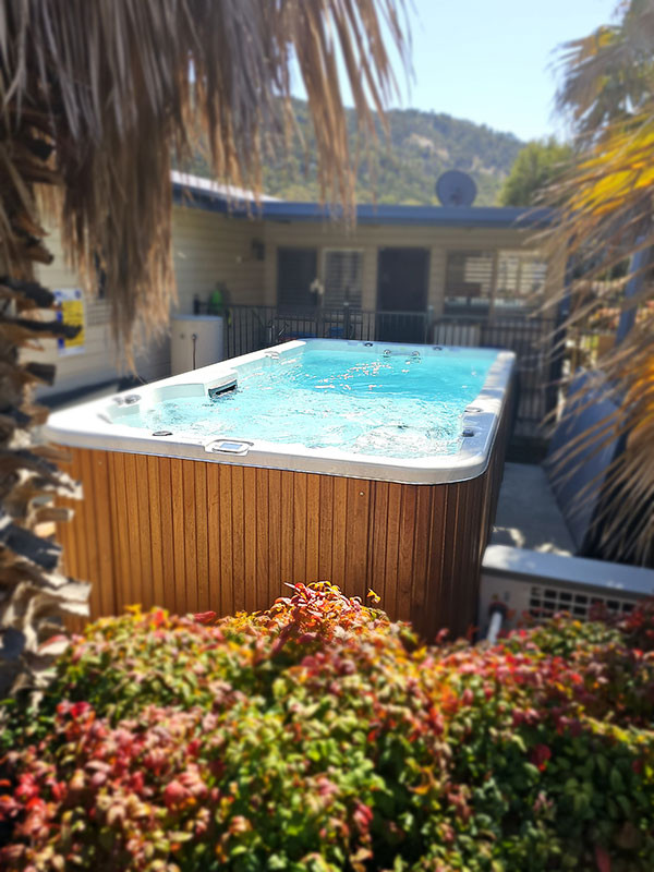 Country Rubber and Foam | Sapphire Spas