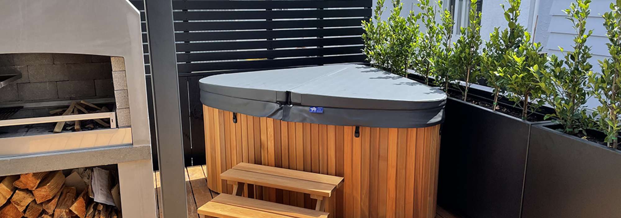 2 Person Spa | COMPACT DECK & BALCONY SPAS | Sapphire Spas