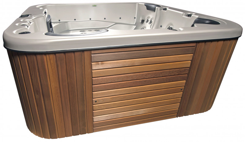 5 Person Spa | myObsession | Sapphire Spas | Call 1300 069 772